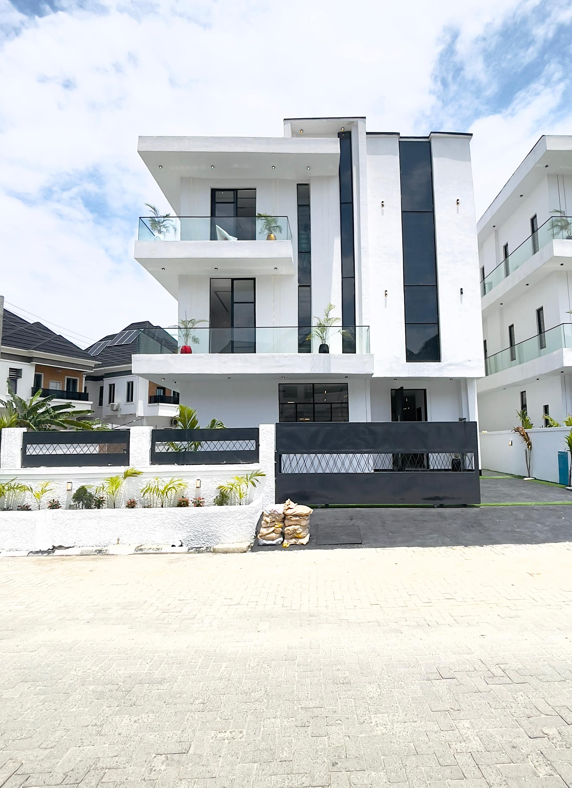 LUXURY 5 BED DETACHED DUPLEX IN LEKKI FOR SALE - De Home Vessel